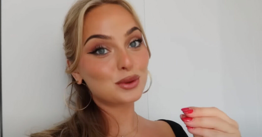 Alice Stenlöfs första bild på flickvännen – visar lyckan | Hänt