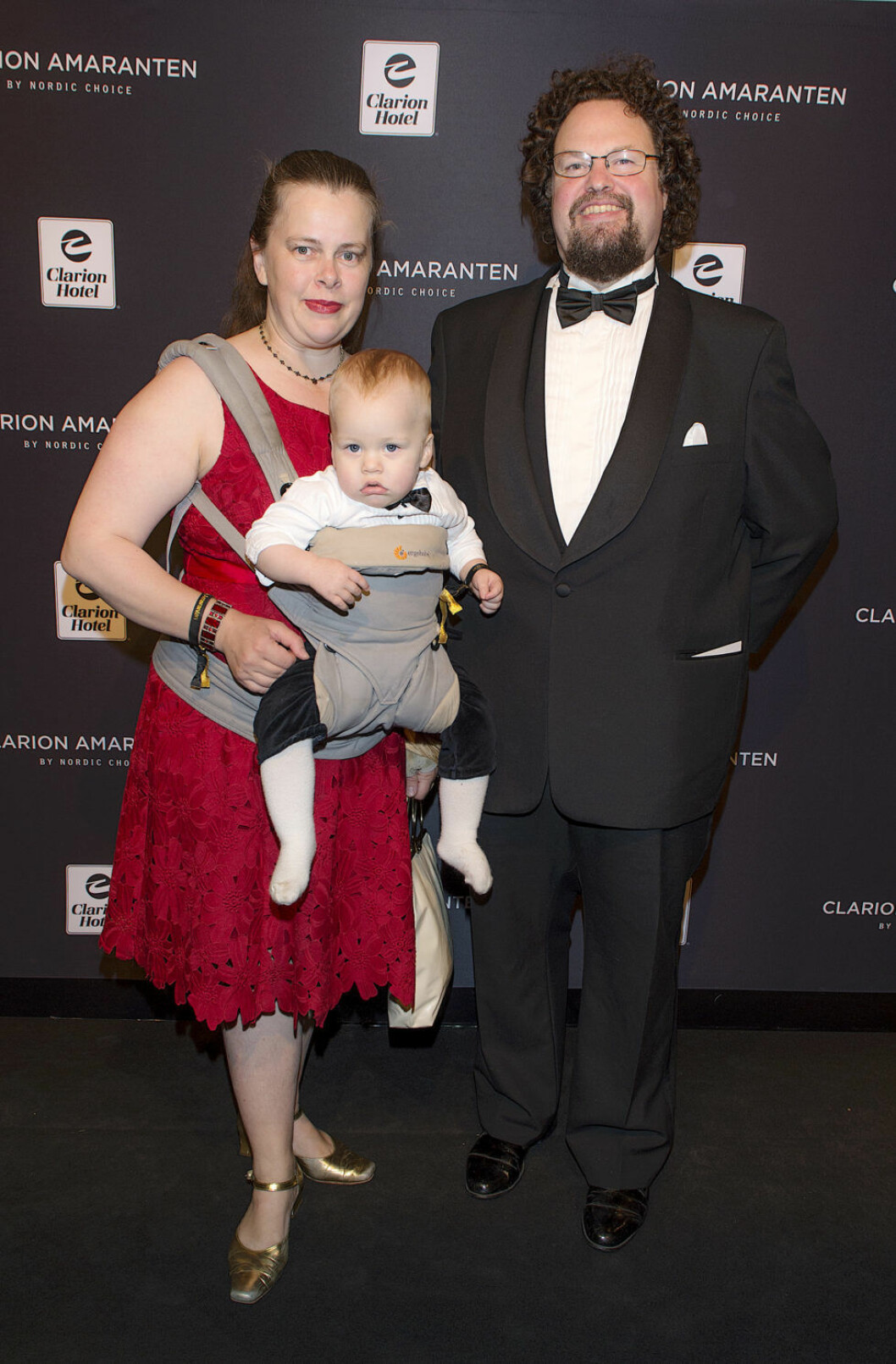 Edward Bloms insikt om barn: "Är jobbigare än jag trott" | Hänt