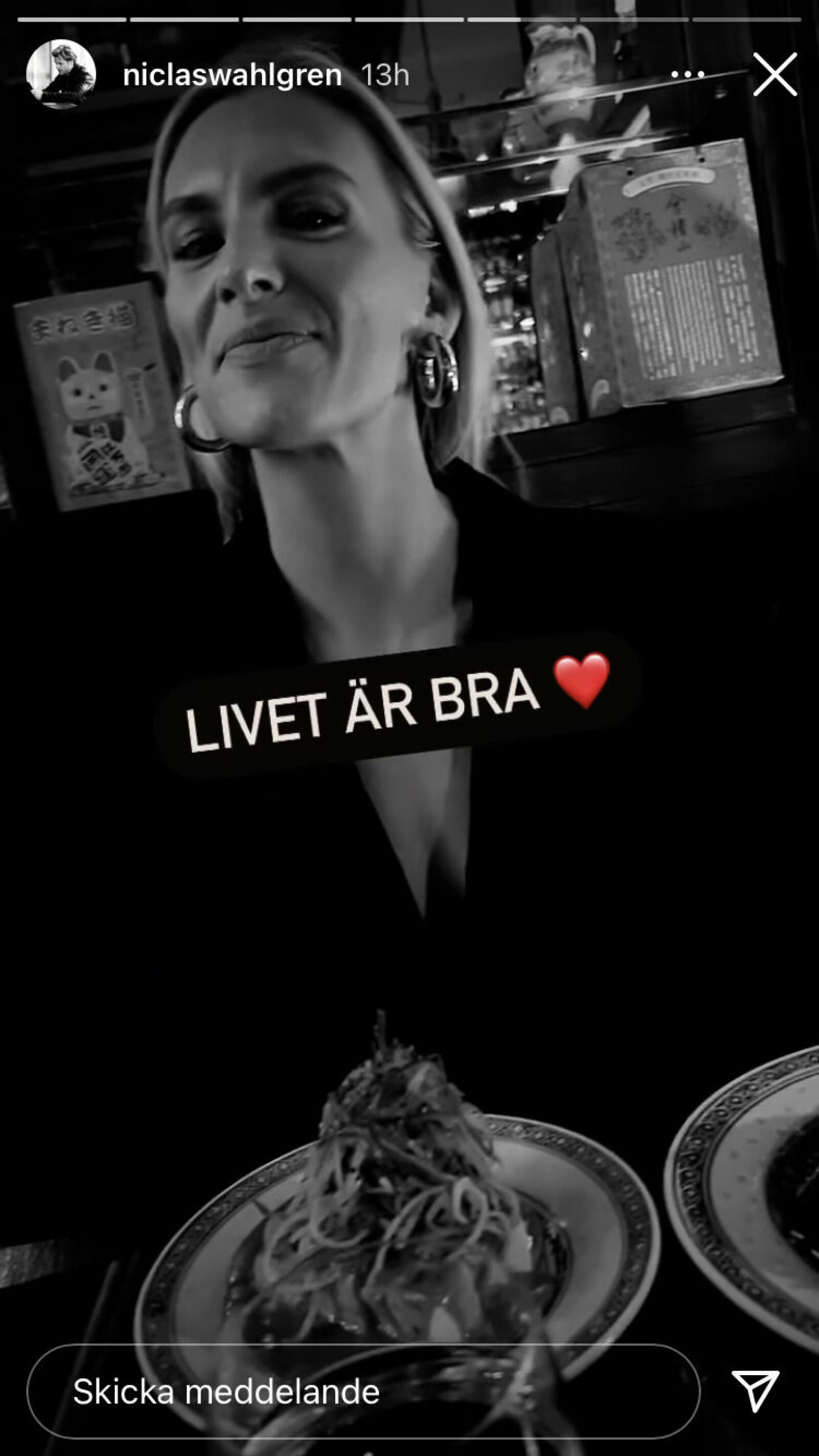 Niclas Wahlgren Visar Upp Lyckan Med Rebecca Hjelt Hänt