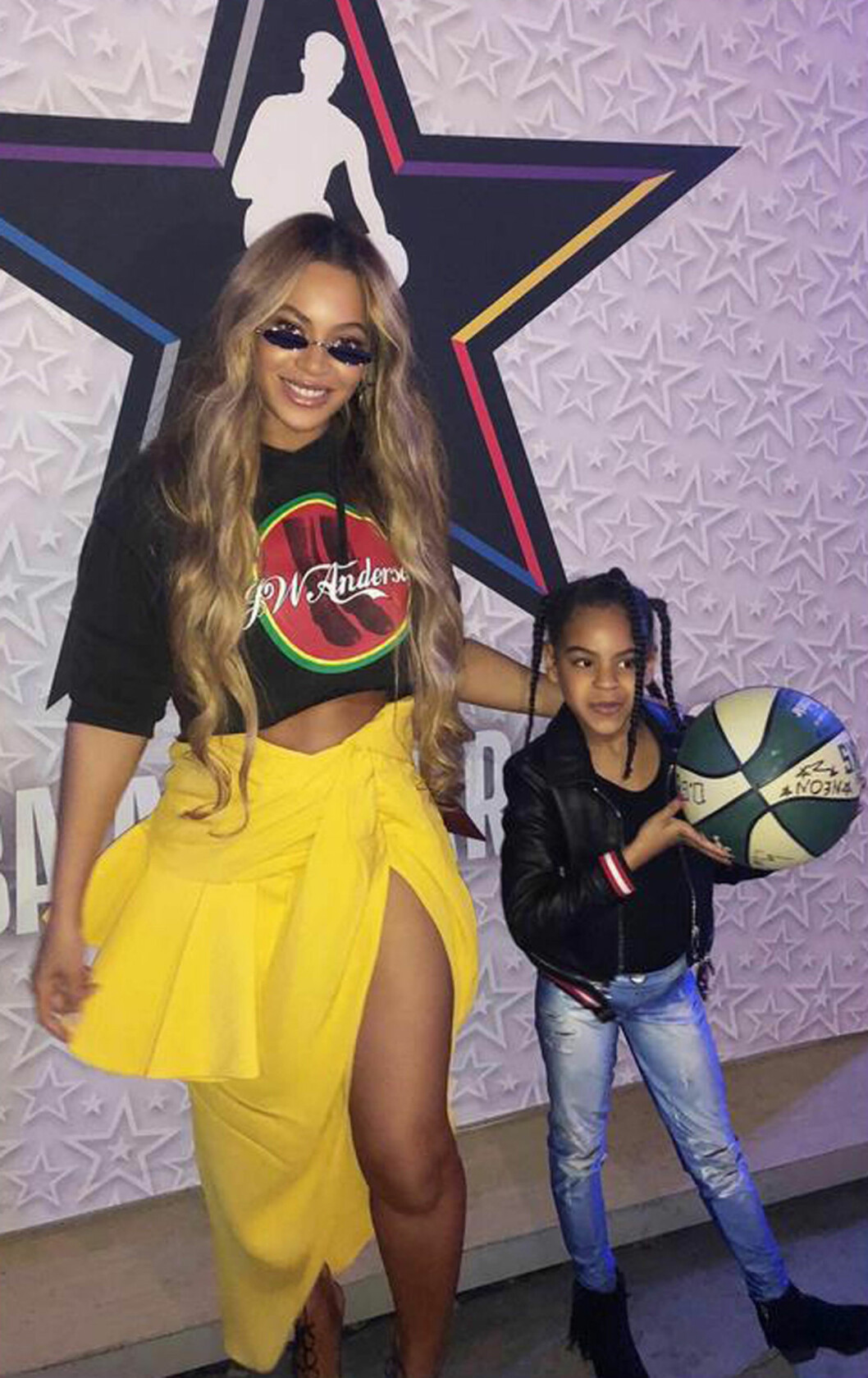 Beyoncés 6 åriga Dotter Lever I Lyx Har Egen Stylist Och Personal
